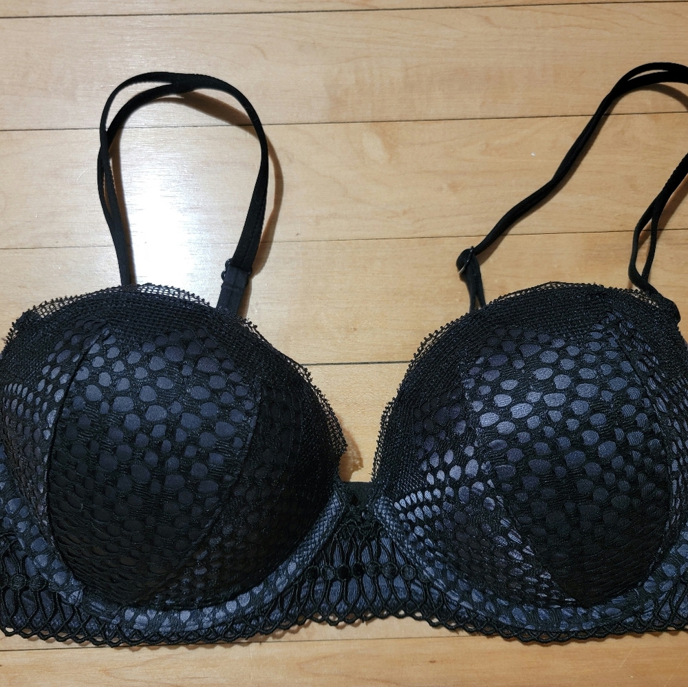Victoria’s Secret Multi-Way Multipostion Bra 32d Nwot - Gem